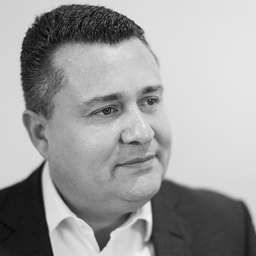 Sebastian Kayll - Managing Partner and Founder @ Renaissance Leadership ...