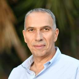 Eli Sharvit - Crunchbase Person Profile