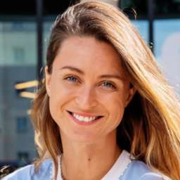 Chloe Fabiani - Crunchbase Person Profile