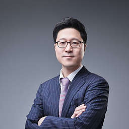 Hyun Suk Chung - Co-Founder, Managing Director @ Heritage Capital ...