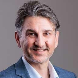 Justin Roia - Crunchbase Person Profile