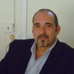 Simon Shuttleworth - Founder & Managing director @ Peak Collections ...