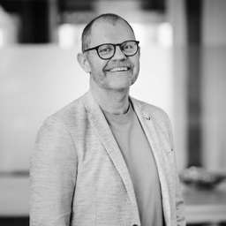 Lars Sjoberg - Founder, Business Developer, Business Area Manager Real Estate, and Co Owner ...