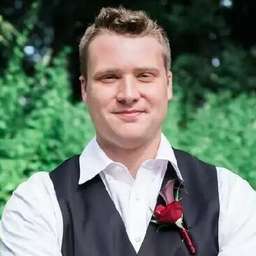 Aaron Chester - Chief Operating Officer @ Raw Generation - Crunchbase ...