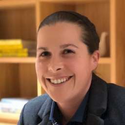 Kelly Travers - Crunchbase Person Profile