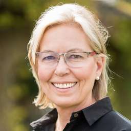 Leslie Bauer - Co-Founder and Owner @ Milestone Events Group ...