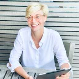 Carolin Timm - Managing Partner @ FashionAPPucation - Crunchbase Person ...