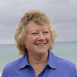 Denise Herzing - Founder and Research Director @ The Wild Dolphin ...
