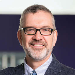 Alun Francis - Principal and Chief Executive @ Oldham College ...