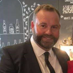 Simon Mussell - Managing Director @ Bluewood Office Interiors ...