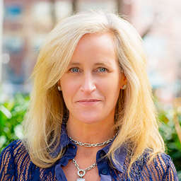 Jennifer Russo - Crunchbase Person Profile