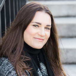 Alicja Matusiak - Founder & Nurse Practitioner @ Holistic Wellness ...