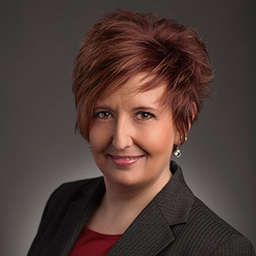 Nikki Warren - Sr. Director of People (Human Resources) @ CaaStle ...