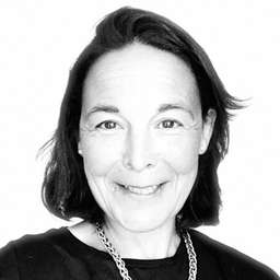 Jennifer Burgos - Crunchbase Person Profile