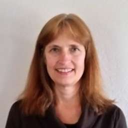 Stephanie Hamilton - Crunchbase Person Profile