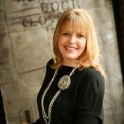 Stephanie Vostad - Founder and Owner~ Stager & Interior Designer @ Set ...