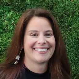 Lindsay Scherr Burgess - Founder, CEO & Moss Boss @ Green Wallscapes ...