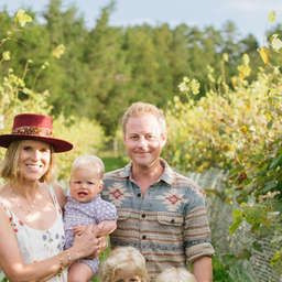 Elizabeth Pelly - Owner @ Feast - Crunchbase Person Profile