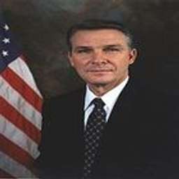 James Lee Witt - Founder @ Witt O’Brien’s - Crunchbase Person Profile