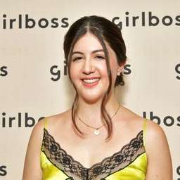 Jennifer Simons - Founder @ Dressmate - Crunchbase Person Profile