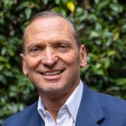 Simon Brewer - Co-Founder @ Money Maze Podcast - Crunchbase Person Profile