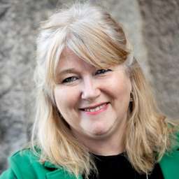 Helena Fiedler - Founder, HR consultant, and Owner @ Oak Consulting ...