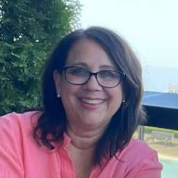 Tracy Robertson - Founder & Managing Partner @ GamePlan - Crunchbase ...