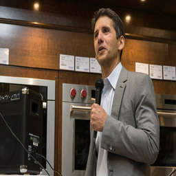 Steve Sheinkopf - Chief Executive Officer @ Yale Appliance and Lighting ...