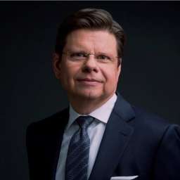 Dale Stapleton - Crunchbase Person Profile