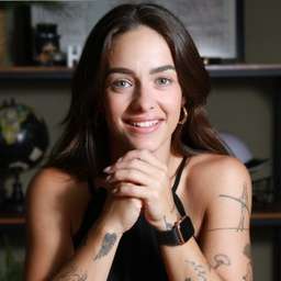 Karoline Nascimento - Co-Founder & Product Designer @ Globbal Design Studio - Crunchbase Person ...