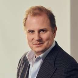 Alexander Middelmann - Chief of Staff @ Breitling - Crunchbase Person ...