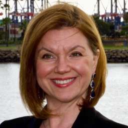 Kat Janowicz - Crunchbase Person Profile