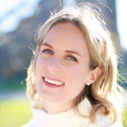 Holly Lignelli - Director, Global Solutions (Interim) @ LinkedIn ...