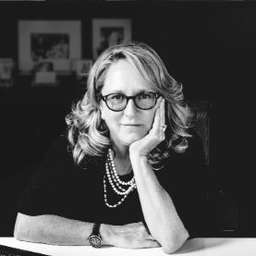 Deirdre Quinn - CEO and Co-Founder @ Lafayette 148 New York ...