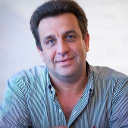 Peter Willems - Business owner, Transformation manager health care ...