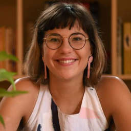 Zoe Condliffe - Founder & CEO @ She’s A Crowd - Crunchbase Person Profile