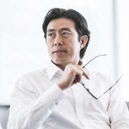 Derek Lau - Chief Executive Officer & Founder @ Heliconia Capital ...