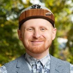 Adam Pride - Founder, CMO & e-commerce director @ Knihy Dobrovský ...