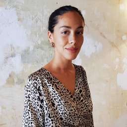 Carolina Cerutti - Founder & Director @ Art Dealer - Crunchbase Person ...