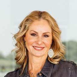 Robyn Tyler - Chief Experience Officer & Owner @ Germantown Day Spa ...