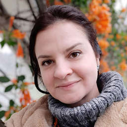 Ana Paula Ruschel - Co-Founder, Co-CEO, Owner, and Partner @ Oficina ...