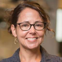 Beth Shapiro - Chief Science Officer @ Colossal Biosciences ...