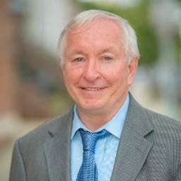 Michael Dealy - Co-Founder , Headmaster & Psychologist @ Bay Ridge Prep ...