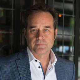 Dean Dolan - General Counsel and Chief Privacy Officer @ STAPLES Canada ...