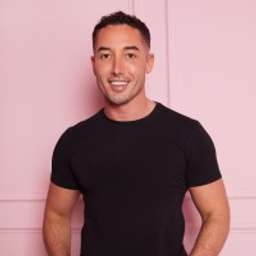 Elliot Barton - Founder and CEO @ Tatti Lashes - Crunchbase Person Profile