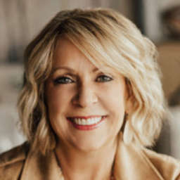 Lorrie Palmer Williams - Owner and President @ Fluff Interior Design - Crunchbase Person Profile