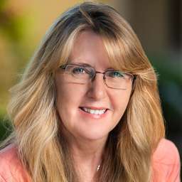 Evelyn Schultz - Founder and CEO @ CSMAR - Crunchbase Person Profile