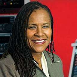 Caryn Mathes - President - KUOW-FM 94.9 @ University of Washington ...