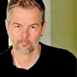 E. Brian Johnson - Director of Communications @ Kabuni Technologies ...