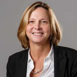 Nancy Barnes - Editor and Executive Vice President @ Houston Chronicle ...